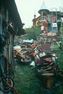 Outsider Art: Exhibition guide: Environments, United States | Tate